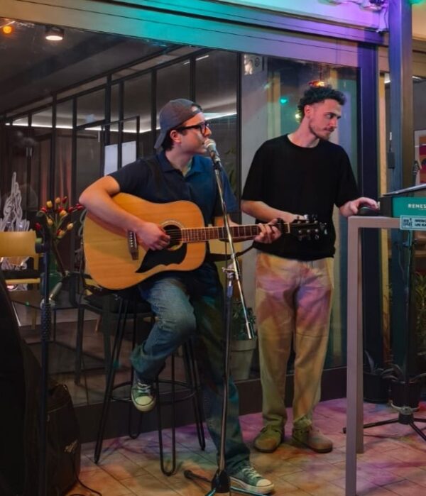 Regala una canzone - Canzoni al Telefono